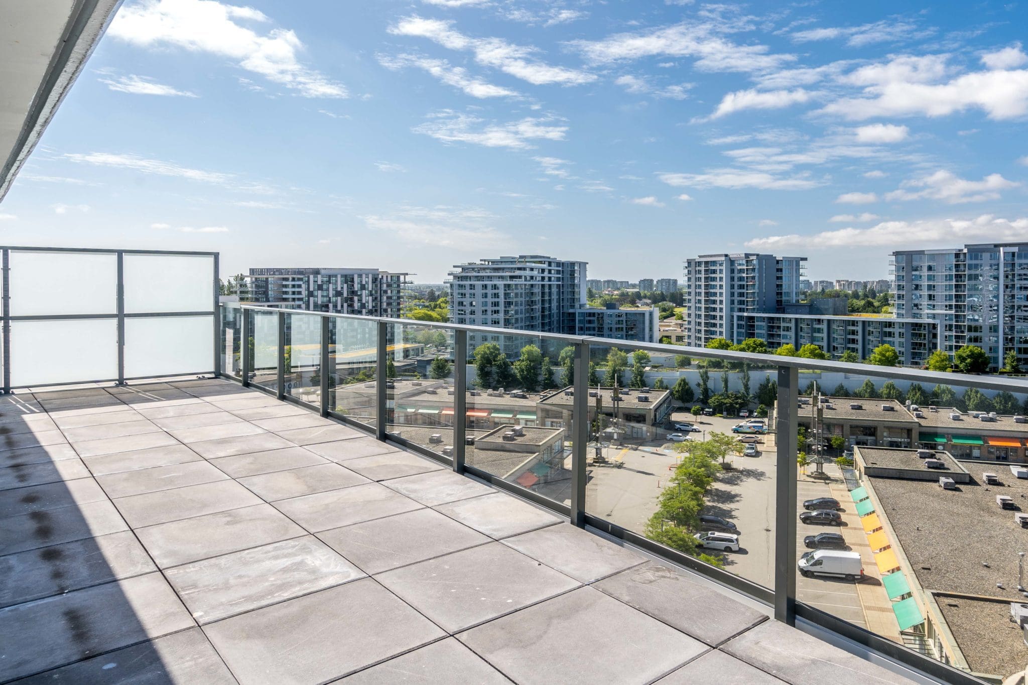 Concord Galleria, 1205 8555 Capstan Way, Richmond | Sam Li