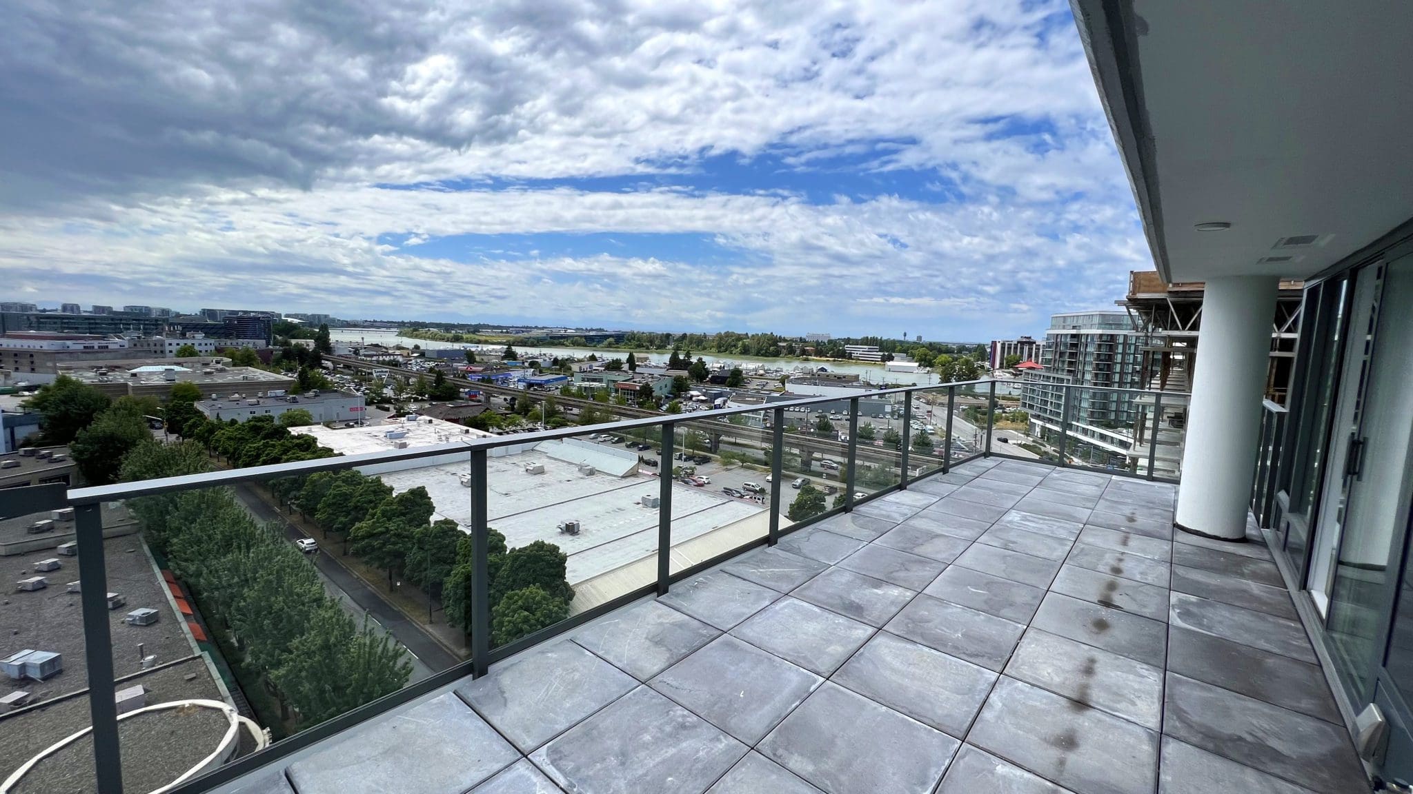 Concord Galleria, 1205 8555 Capstan Way, Richmond | Sam Li